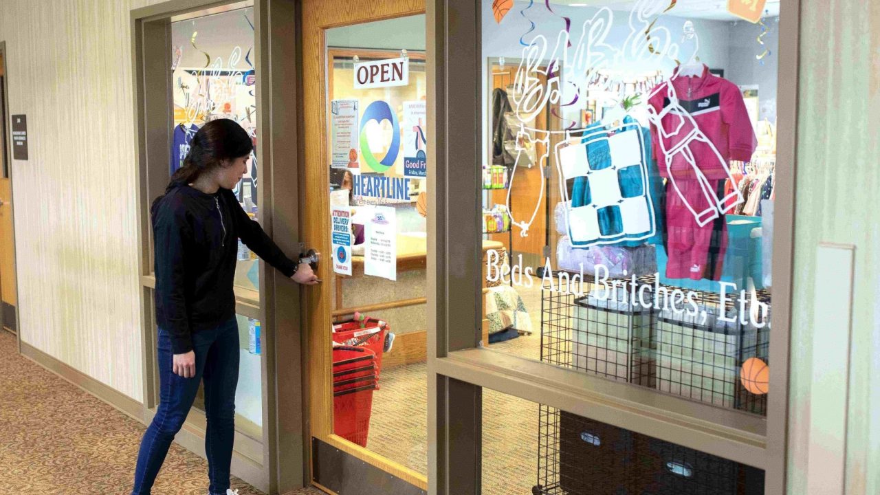 Get free maternity and baby essentials at the B.A.B.E. Boutique